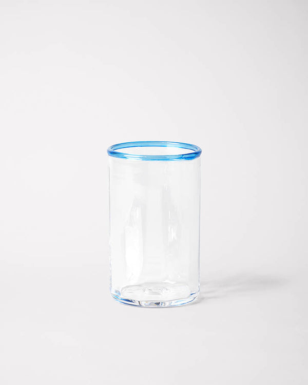 Explore a set of large mouth blown Bohemian Peter Glasses from Akua ...